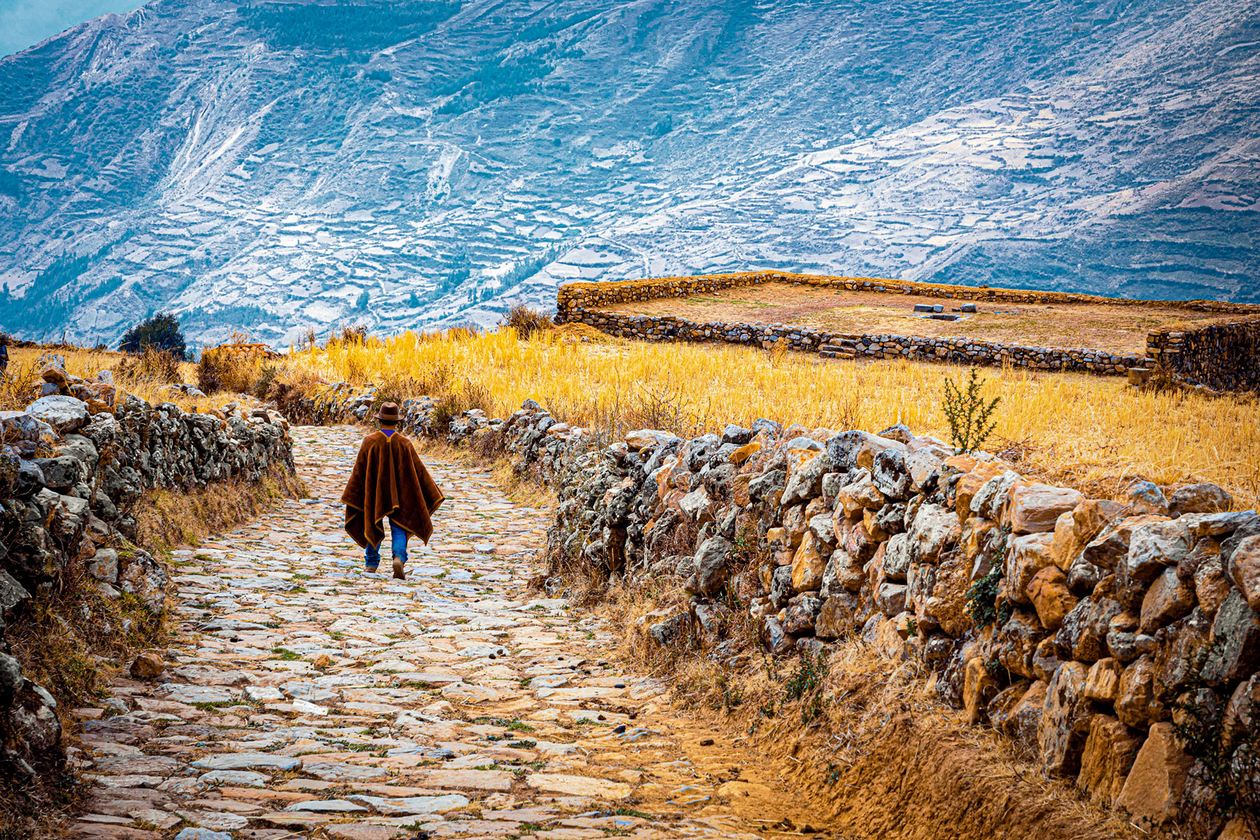 Inka Trail: Exploring the Ancient Path of the Andes